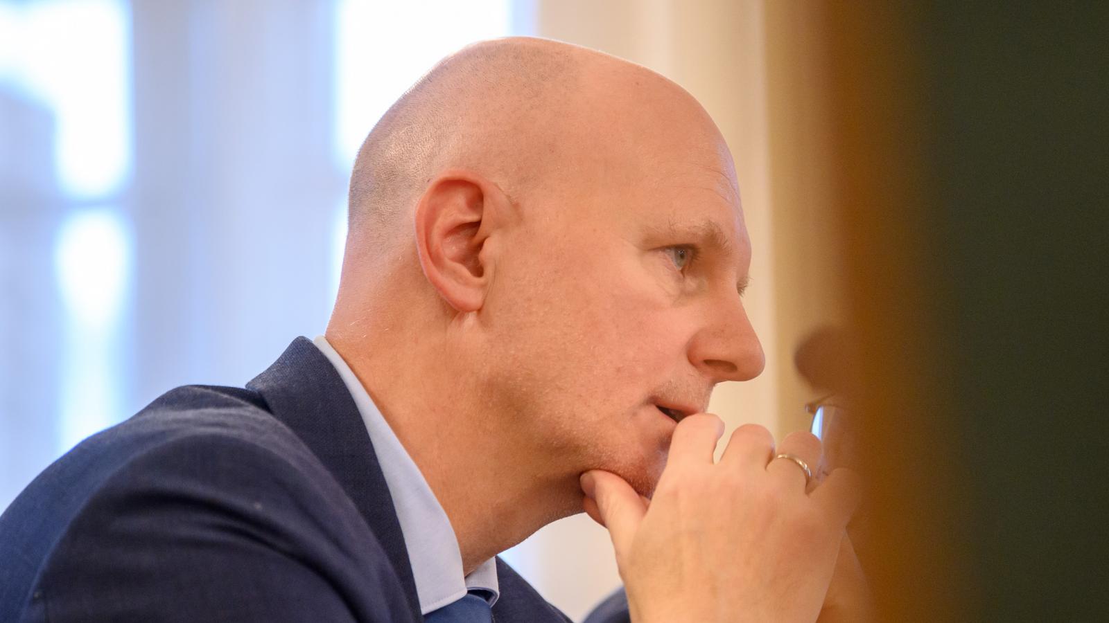 Tanács Zoltán szerint le kellene mondania a HUN-REN elnökének